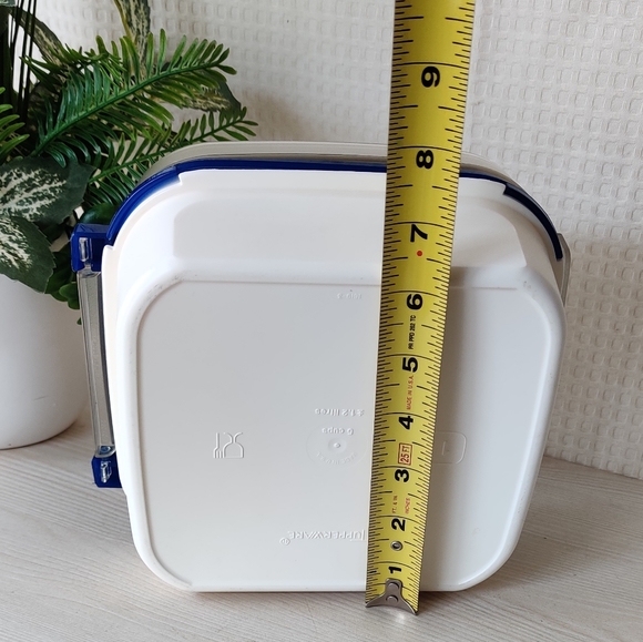 Tupperware | Kitchen | Tupperware Modular Mates Square With Signature ...